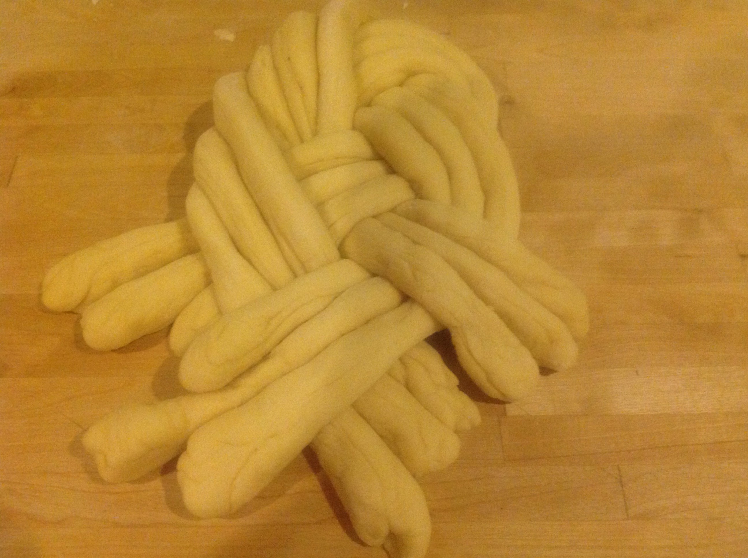 Winston Knot Bread – Parisa's Kitchen